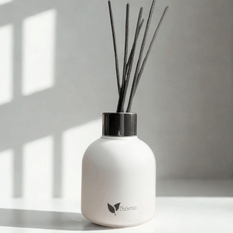White Reed Diffuser – Diffuser with Fragrance Oil - DuSenza inc.